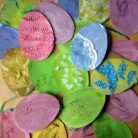 42 Easter Crafts for Toddlers! "Egg-cellent" for 2 & 3 Year Olds