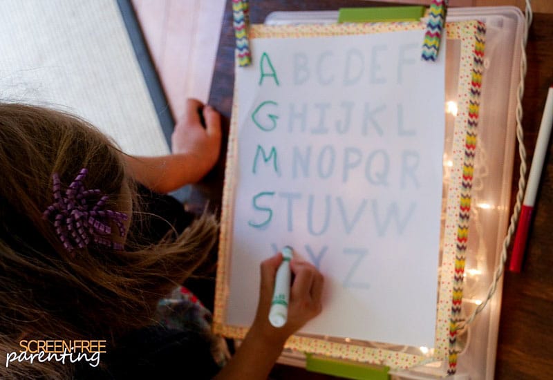 Quick & Simple DIY Light Table for All-Ages Learning Fun - HOAWG