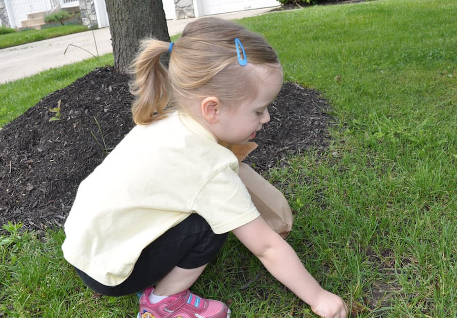 Nature Soup Sensory Activity - Hands On As We Grow®