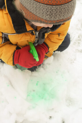DIY Color Snow is an Exciting Winter Activity for Kids - Hands On As We ...