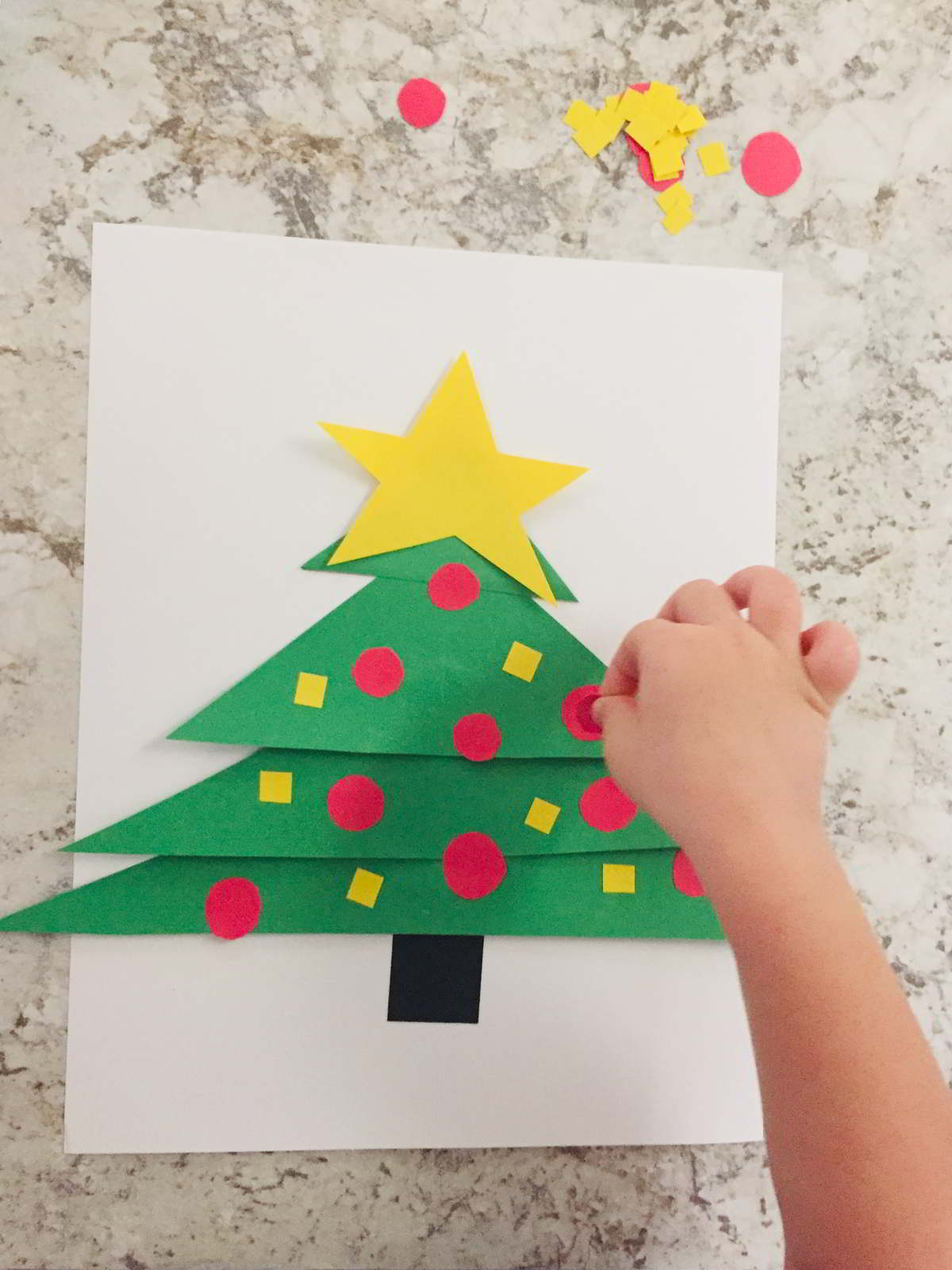 Christmas Tree Shapes Craft: Simple for Toddlers and Preschoolers