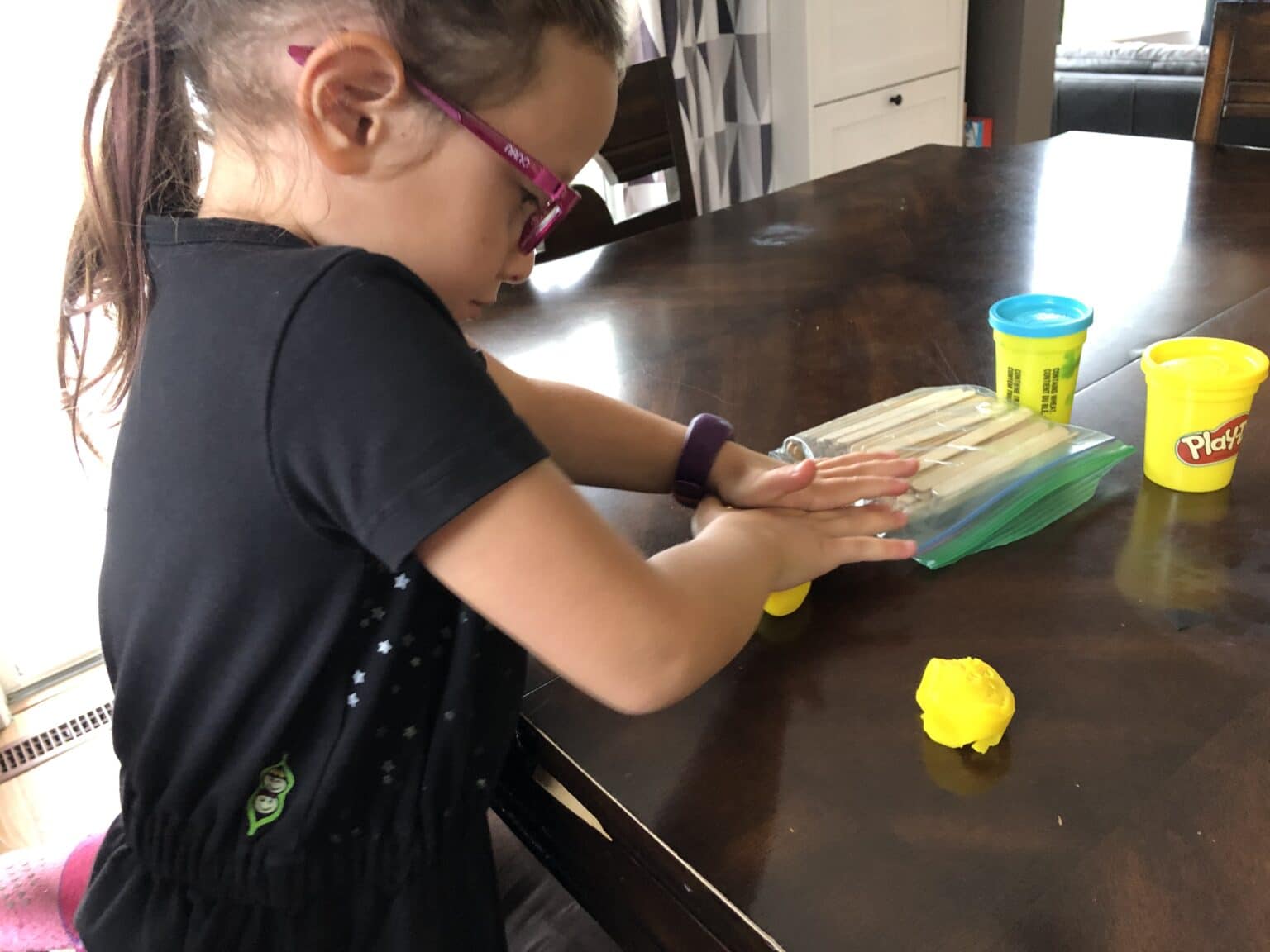 Play Dough Turkey Color Match Quick and Easy Activity for Kids - HOAWG