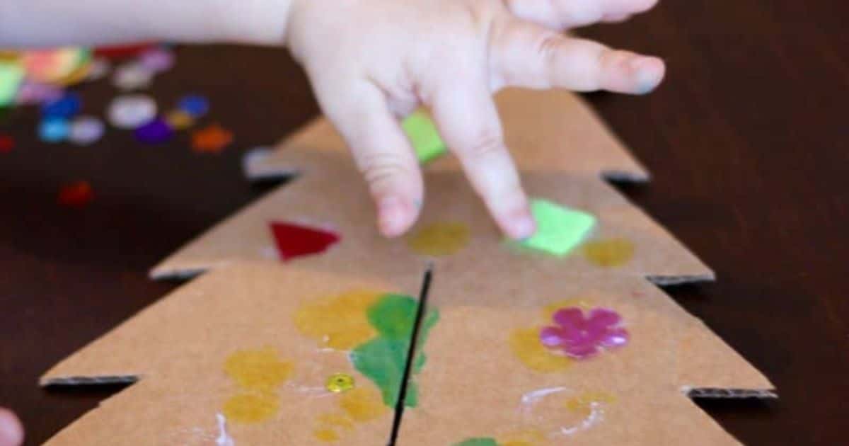 Easy Tabletop Christmas Tree (with Printable) | Hands on as We Grow