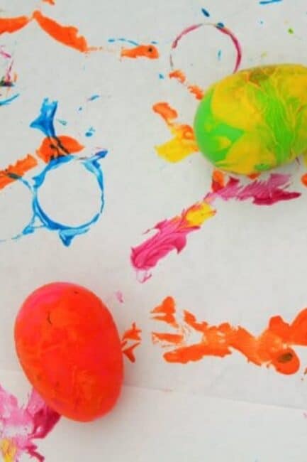 Two Simple, Fun Easter Egg Painting Projects for Kids - HOAWG