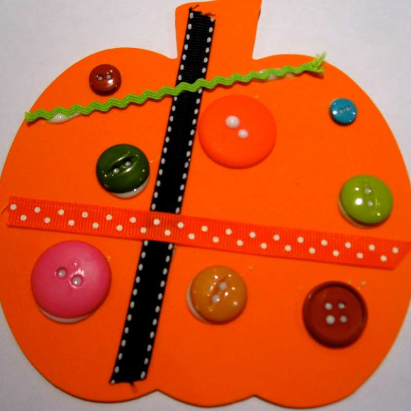 36 Cute & Easy Pumpkin Crafts for Kids to Make! - HOAWG