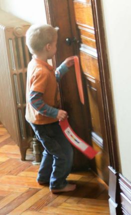Colorful Rainbow Scavenger Hunt with Printable Clues for Easy Setup