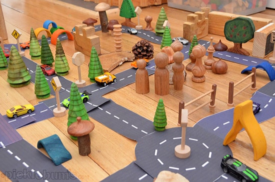 Make Your Own Printable Roads from PICKLEBUMS